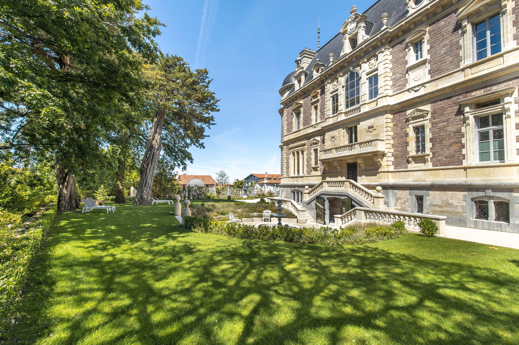 Séjour dans un château exceptionnel et luxueux à Biarritz, plage à pied ...